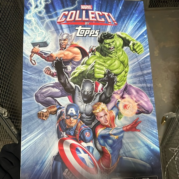 Marvel | Accessories | Marvel Limited Edition 220 Topss Movie Poster ...